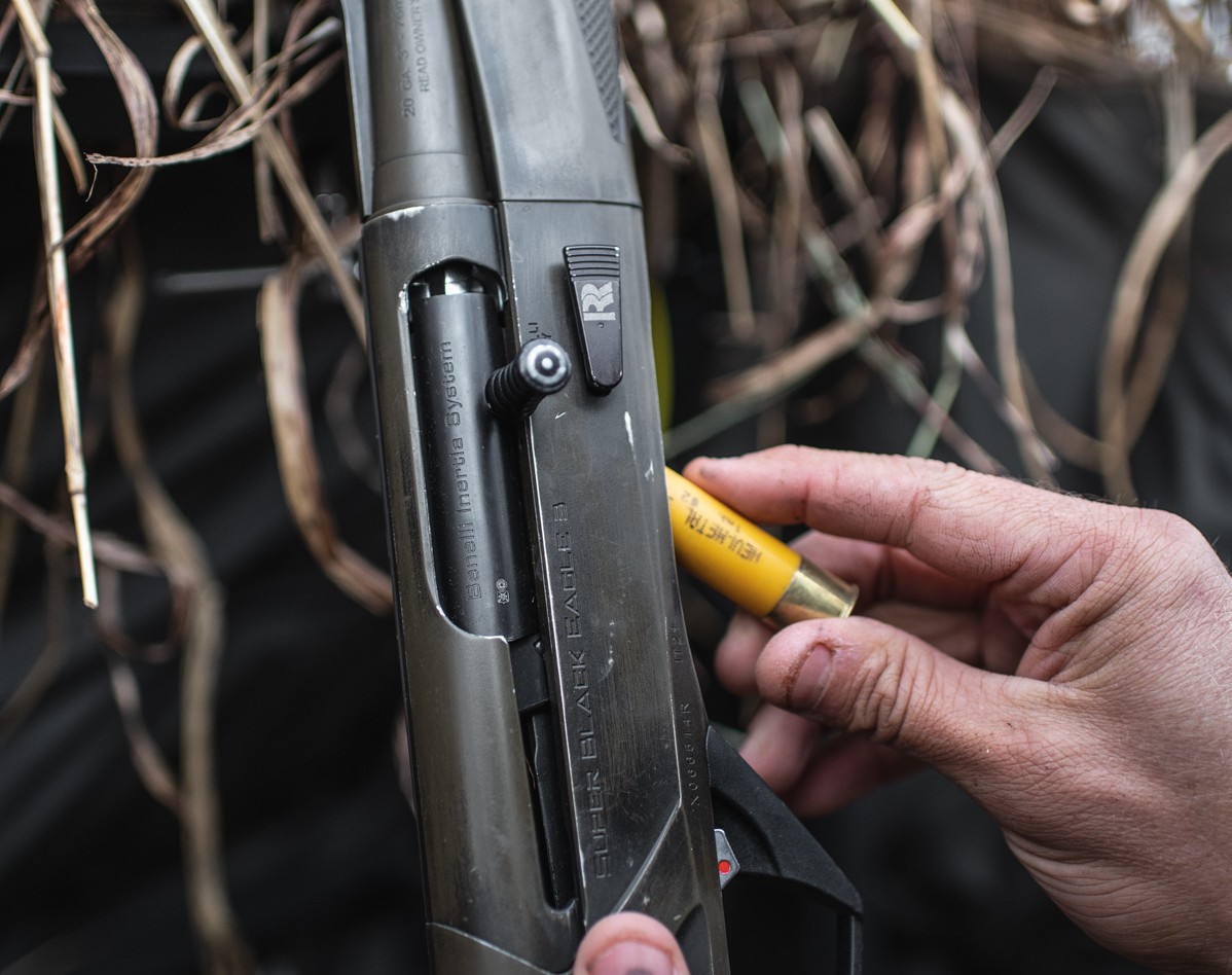 Easy-Loading System | Benelli Shotguns and Rifles
